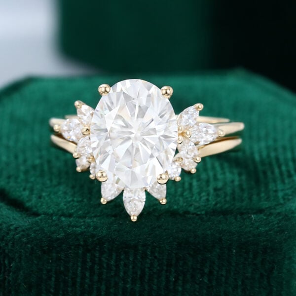 Yellow Gold Oval Moissanite Engagement Ring Set - MollyJewelryUS