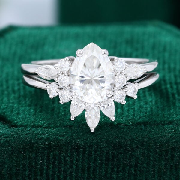 White Gold Pear shaped Moissanite Engagement ring Set - MollyJewelryUS