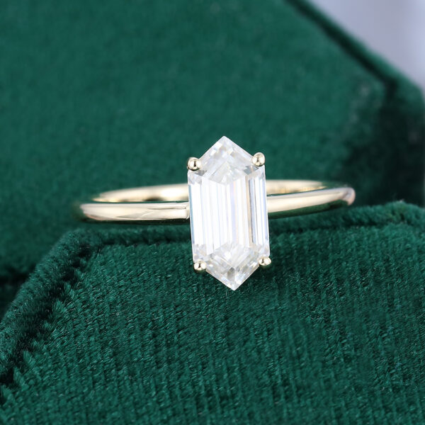 Elongated Hexagon Cut Moissanite Solitaire Engagement Ring - MollyJewelryUS