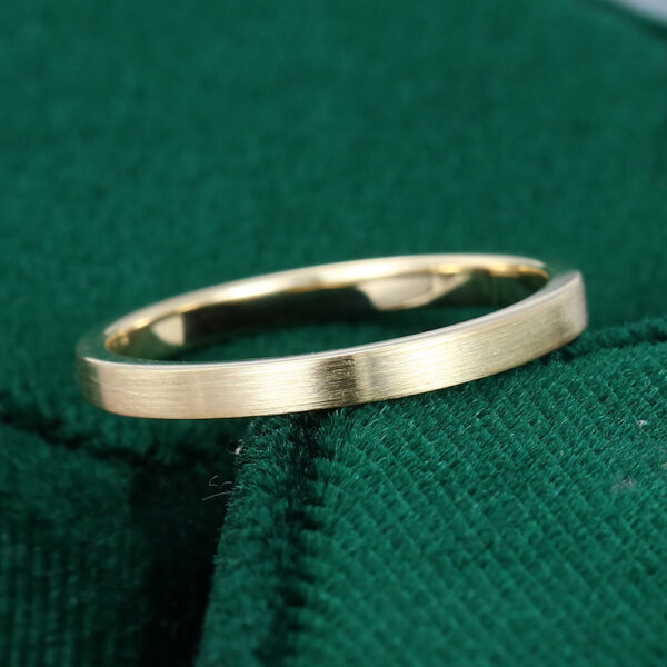 2024 Ultimate Wedding Band Stacking Guide: Tips, Trends, and ...