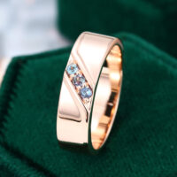 Luminous Path Alexandrite Gender Neutural Wedding Band - MollyJewelryUS