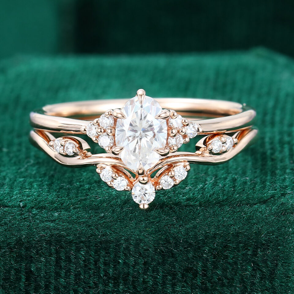 Oval Cut Moissanite Bridal Ring Set Dainty Engagement Ring Set - MollyJewelryUS