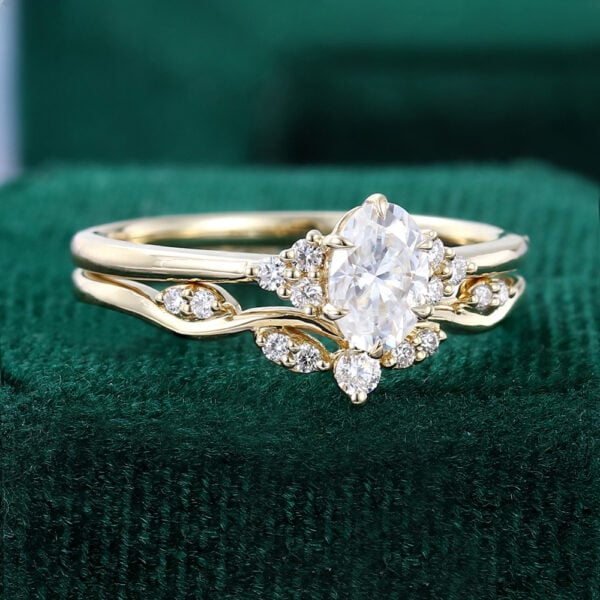 Oval Cut Moissanite Bridal Ring Set Dainty Engagement Ring Set ...