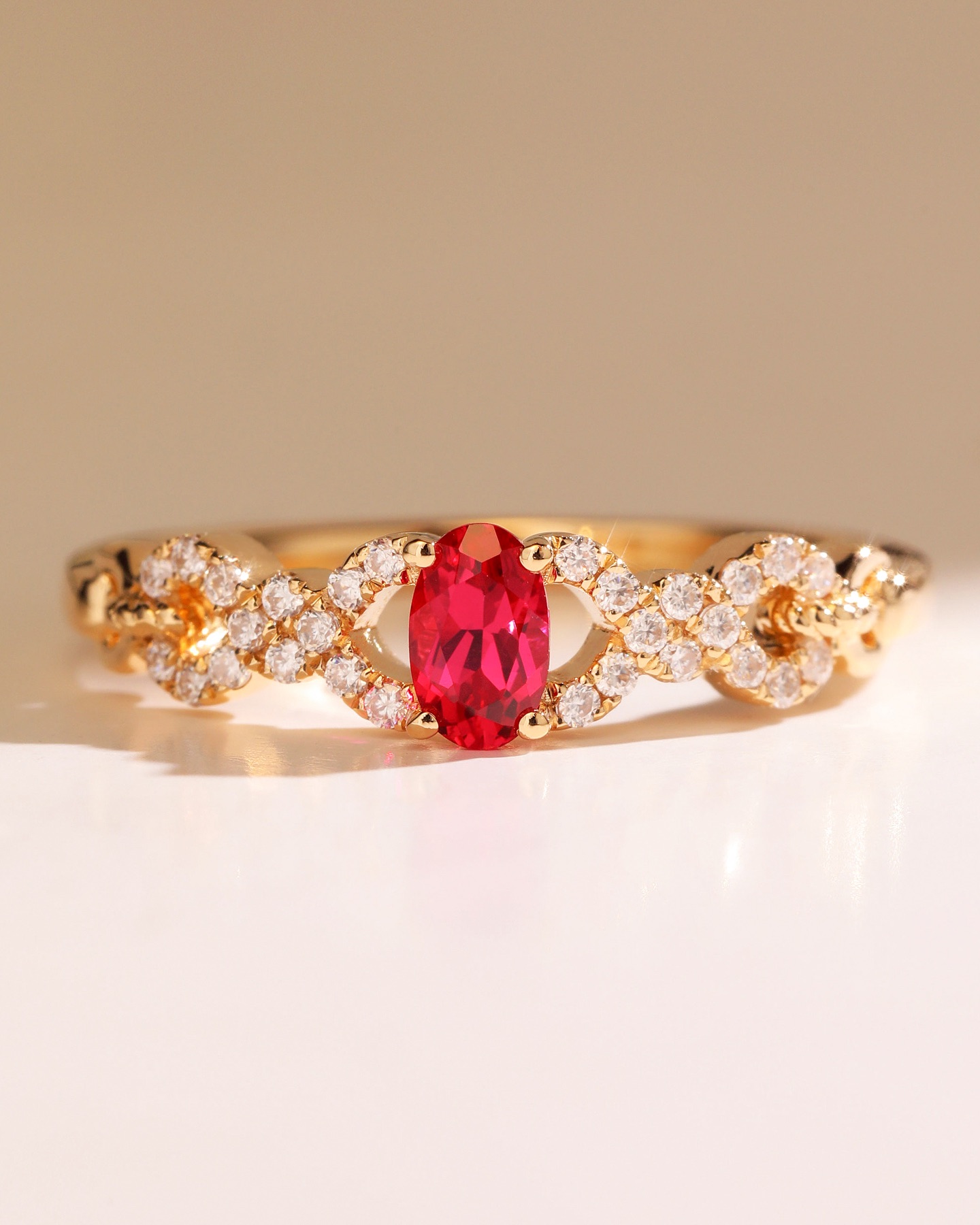 Top 10 Dainty Small Engagement Rings Under 1ct You'll Fall in Love With ...